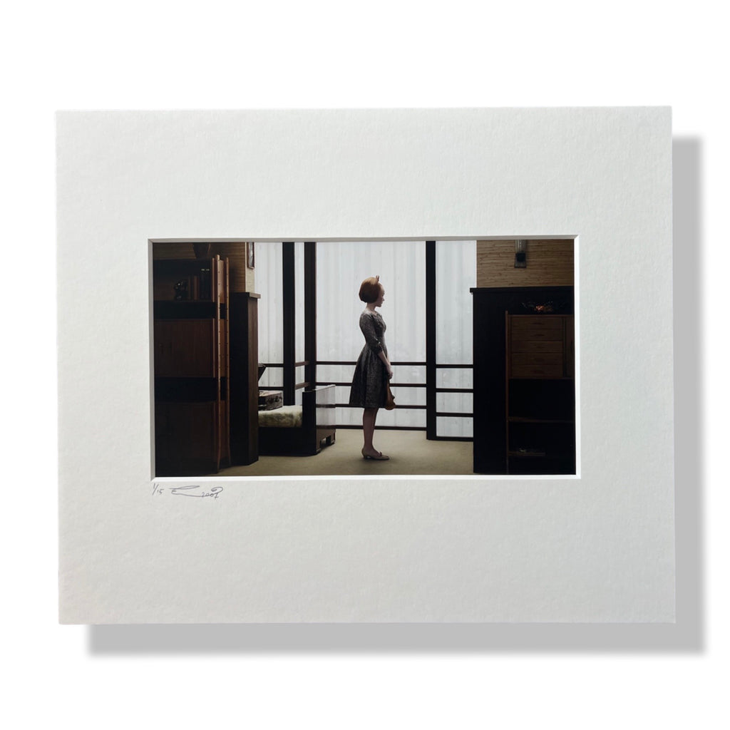 Erwin Olaf - Victoria from the 'Grief' series – Famous Amsterdam